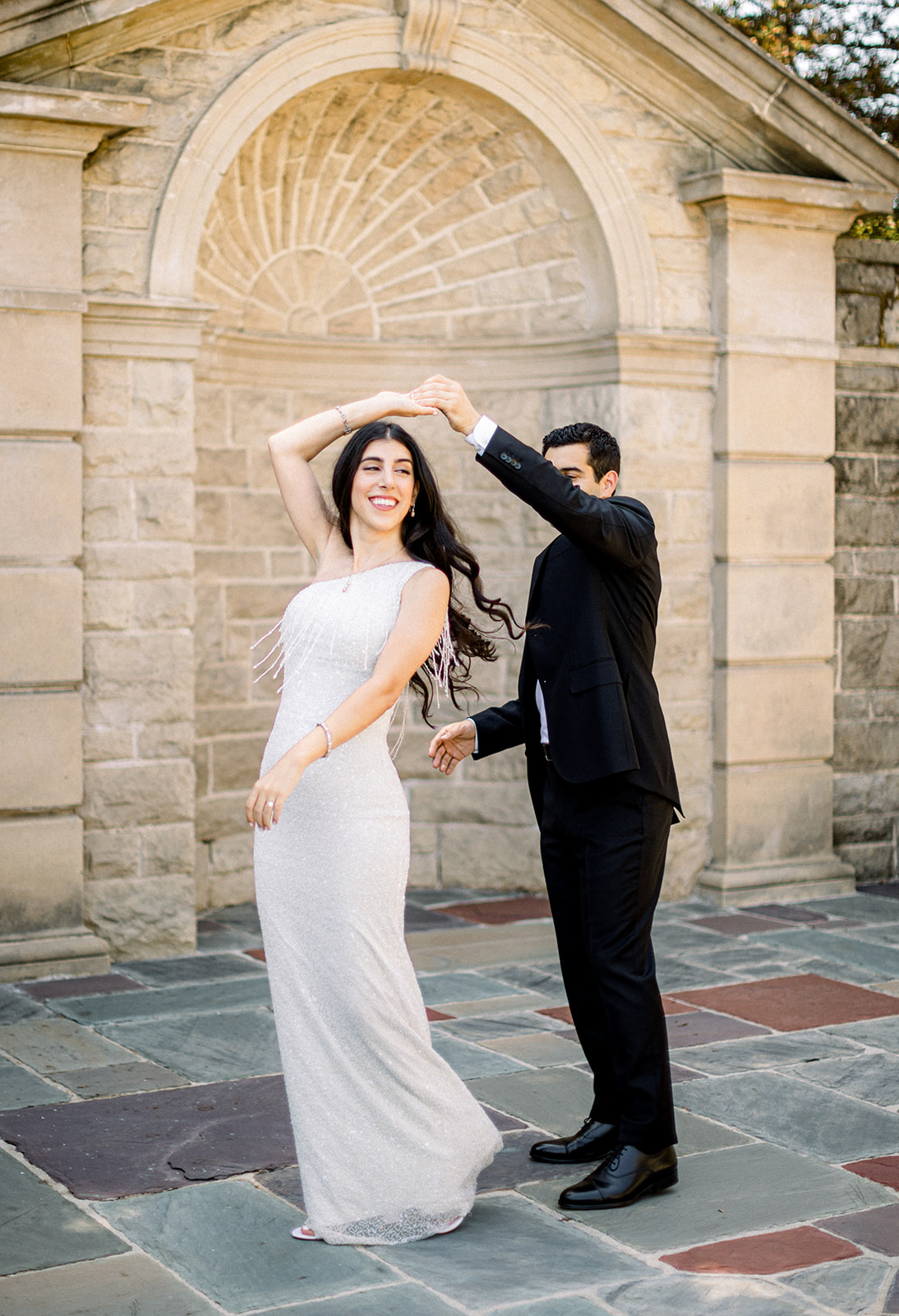 5 Tips: How to choose the Best Engagement Photo Location