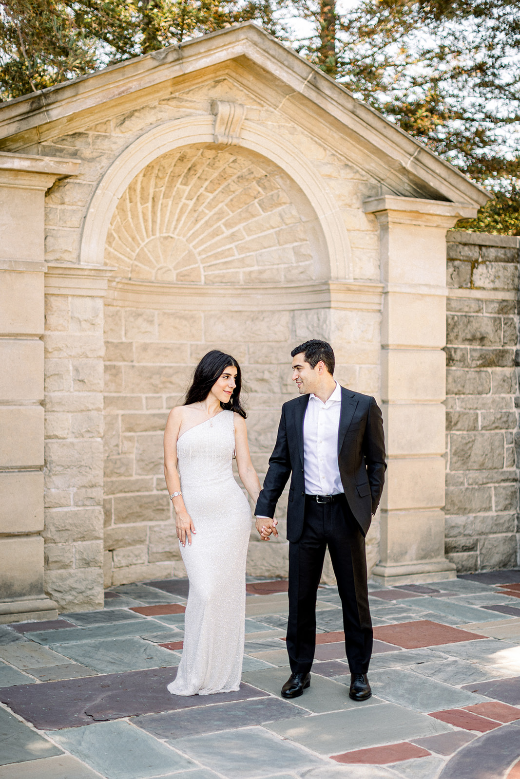 5 Tips: How to choose the Best Engagement Photo Location